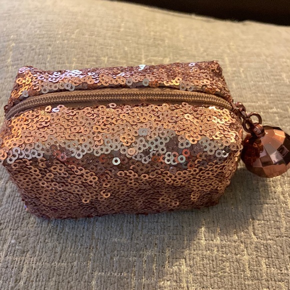 MAC Cosmetics | Bags | Mac Cosmetics Rose Gold Sequined Cosmetic Bag ...
